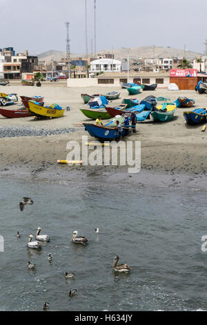 Fishing port in Cerro Azul, Lima, Peru Stock Photo - Alamy