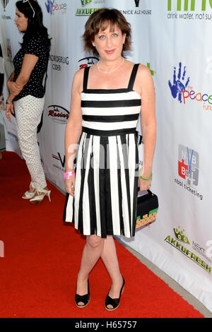 Beth Hall arrives at the Peace Fund's 2nd Annual Celebrity Poker ...