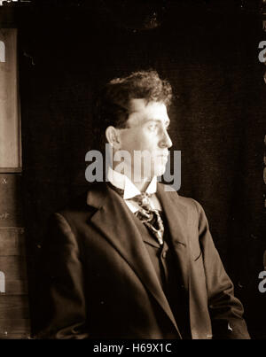 Orville Wright before he grew a mustache, 1897. Orville Wright (August ...