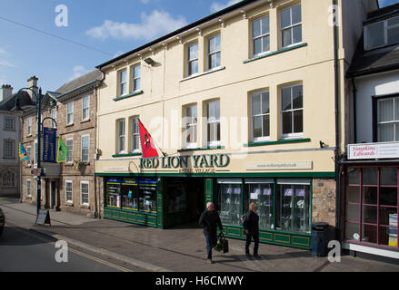 okehampton high street town centre shops devon england uk gb Stock ...
