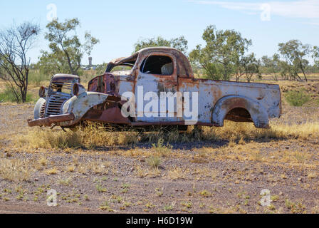 Rusty old car in outback Queensland, Australia Stock Photo - Alamy