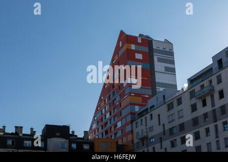 Modern architecture - the R5 residential building in Ljubljana ...