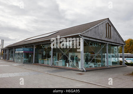 craft in the bay gallery operated by the makers guild in wales Cardiff ...