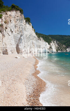 Vignanotica Bay, coast between Mattinata and Vieste, Gargano Promontory ...