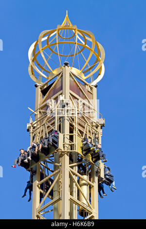 Drop Tower free fall ride at Canada's Wonderland amusement park Stock ...