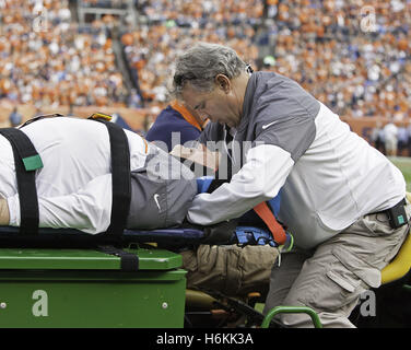 Denver Broncos defensive coordinator Wade Phillips speaks to reporters ...