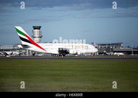 Christchurch, New Zealand. 31 Oct 2016. Emirates flight EK413 on its ...