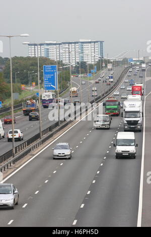 M4 MOTORWAY INTO LONDON Stock Photo - Alamy
