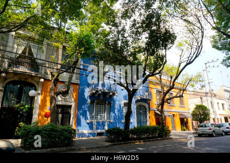 Colima street shops and homes in the Roma neighborhood of Mexico City ...