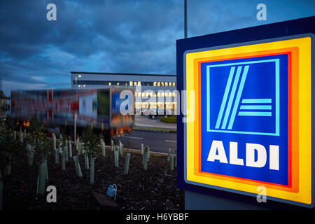 Aldi Bolton distribution warehouse exterior truck loading bays with ...
