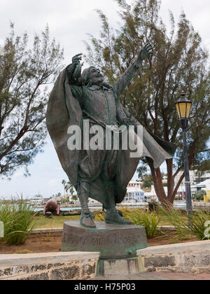 Sir George Somers, founder of Bermuda, statue at Lyme Regis, Dorset ...