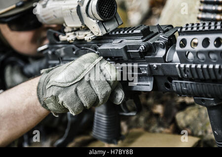 army ranger machine gunner Stock Photo - Alamy