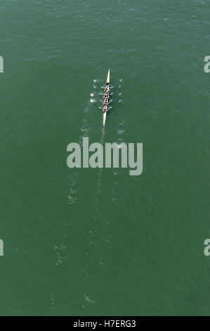 Four woman rowing scull in Bristol floating harbour Stock Photo - Alamy