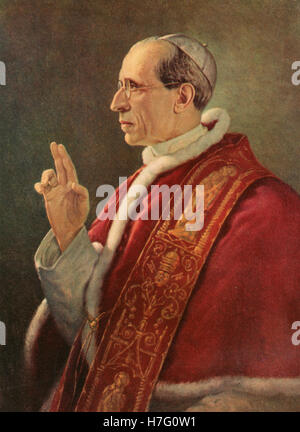 POPE PIUS XII Stock Photo - Alamy