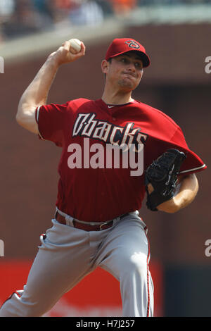 Arizona Diamondbacks' Daniel Hudson pitches against the Los Angeles ...