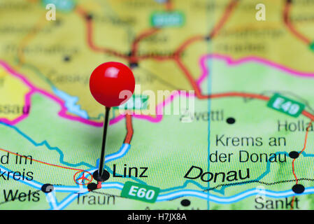Linz, Austria pin on map Stock Photo - Alamy