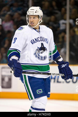 SAN JOSE, CA - APRIL 13: Karlie Lema #5 of Bay FC dribbles the ball ...