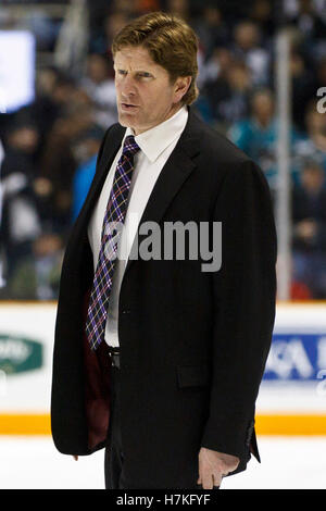 The Detroit Red Wings head to the locker room after a loss to the ...