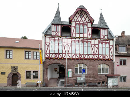 Mansfeld, Germany. 4th Nov, 2016. The Luther well in memorian of the ...