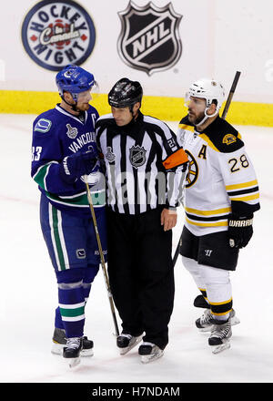 Vancouver Canucks' Henrik Sedin, left, and Alexander Edler, both of ...