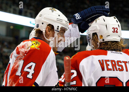 Florida Panthers left wing Tomas Nosek (92) and New York Islanders ...