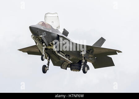Lockheed Martin F35B Lightning 2 Stock Photo - Alamy