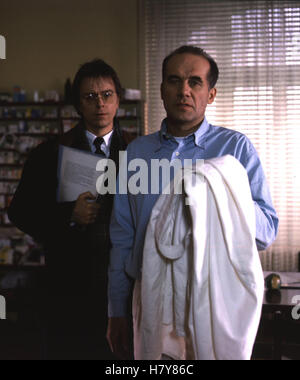 ABGETRIEBEN, Fernsehspiel D 1992, Regie: Norbert Kückelmann, HANS ZISCHLER als Frauenarzt Dr ...