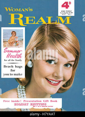 Vintage front cover of Woman's Realm magazine for 6th March 1971 Stock ...