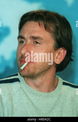 TIM ROTH BERLIN GERMANY 23 February 1999 Stock Photo - Alamy