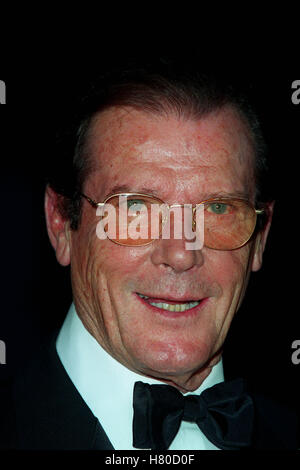 ROGER MOORE PORTRAIT Stock Photo - Alamy
