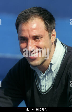 ERIC MENDELSON 12 September 1999 Stock Photo - Alamy