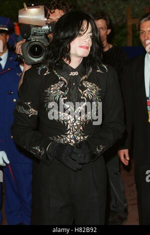 MICHAEL JACKSON 23 May 2000 Stock Photo - Alamy
