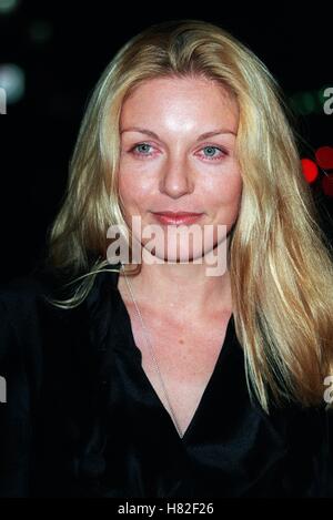 SHERYL LEE "SAVING SILVERMAN" LA PREMIER WESTWOOD LA USA 07 February ...