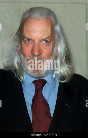 DONALD SUTHERLAND "FINAL FANTASY" LA PREMIER WESTWOOD LA USA 02 July ...