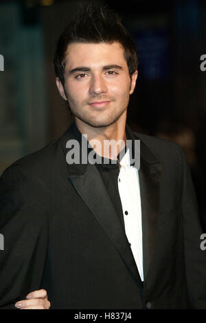 James Darius bei der Premiere des Kinofilms Off the Line im Regal LA ...