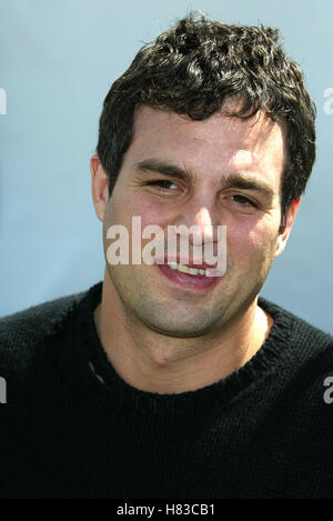 MARK RUFFALO INDEPENDENT SPIRIT AWARDS 2001 SANTA MONICA LA USA 24 ...