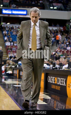 February 28, 2010; Sacramento, CA, USA; Los Angeles Clippers forward ...