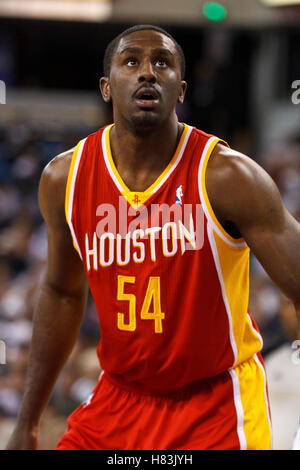 Houston Rockets forward Patrick Patterson (54) grabs a rebound away ...