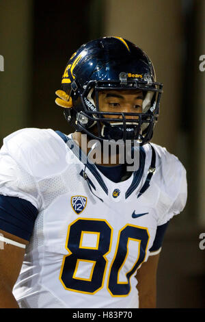 California Golden Bears tight end Jake Tonges (85) catches the football ...