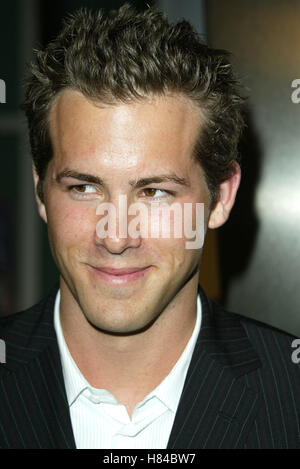 RYAN REYNOLDS NATIONAL LAMPOON'S VAN WILDER CINERAMA DOME HOLLYWOOD LOS ...