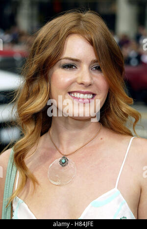 ISLA FISHER SCOOBY-DOO WORLD PREMIERE GRUAMAN'S CHINESE THEATRE ...