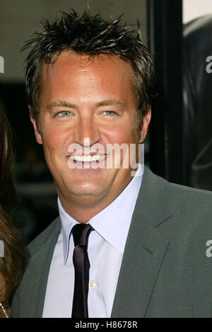 MATTHEW PERRY, SERVING SARA, 2002 Stock Photo - Alamy