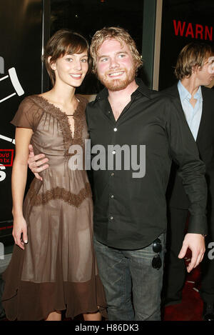RYAN DUNN & GIRLFRIEND JACKASS THE MOVIE WORLD PREM CINERAMA DOME ...