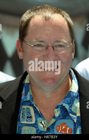 JOHN LASSETER, FINDING NEMO, 2003 Stock Photo - Alamy