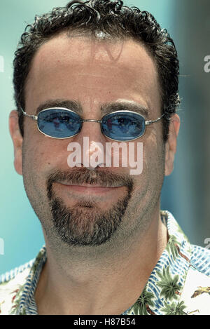 BRAD GARRETT FINDING NEMO WORLD PREMIERE HOLLYWOOD LOS ANGELES USA 18 ...