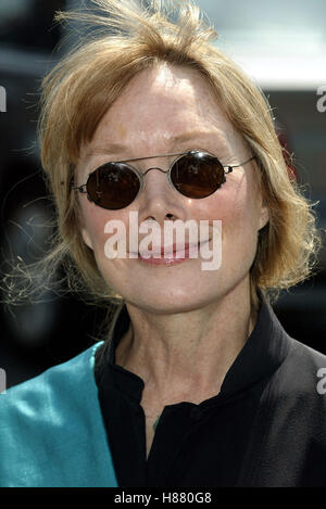 SISSY SPACEK 18TH INDEPENDENT SPIRIT AWARDS SANTA MONICA BEACH SANTA ...