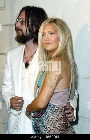 KATE HUDSON & CHRIS ROBINSON LE DIVORCE FILM PREMIERE WESTWOOD LOS ...