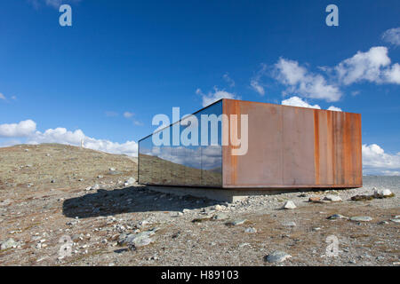 Viewpoint Snøhetta / Snohetta viewing pavilion overlooking Tverrfjellet ...
