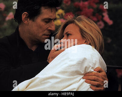 Patricia Arquette Film: Stigmata (1999) Characters: Frankie Paige ...