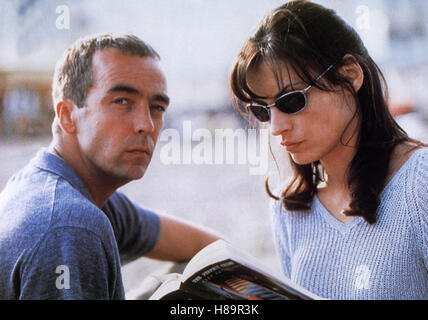 John Hannah & Famke Janssen Film: Circus (2000) Characters: Leo & Lily ...